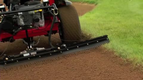 Toro® Sand Pro® 2040Z Bunker Rake - Toro Commercial Video