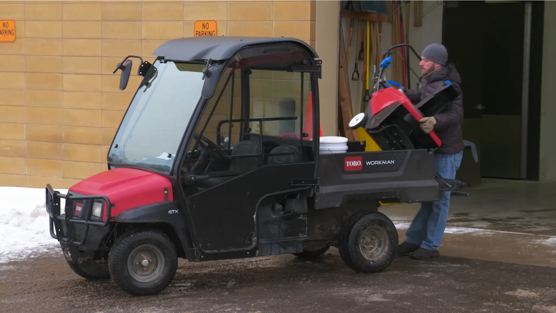 Toro® Workman® GTX – Durability - Toro Commercial Video